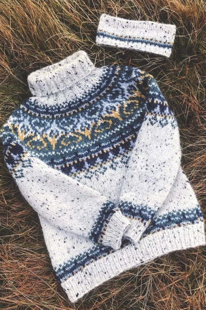 Alasuq Polar Light Grey Tweet Navy Blue Wool sweater - Alafosslopi ...