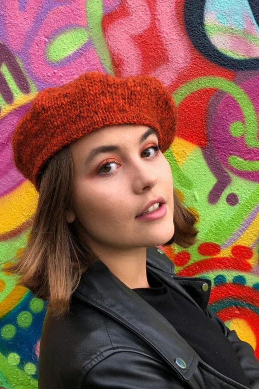 Free Icelandic Wool Hat knitting pattern - Beret Alafosslopi yarn