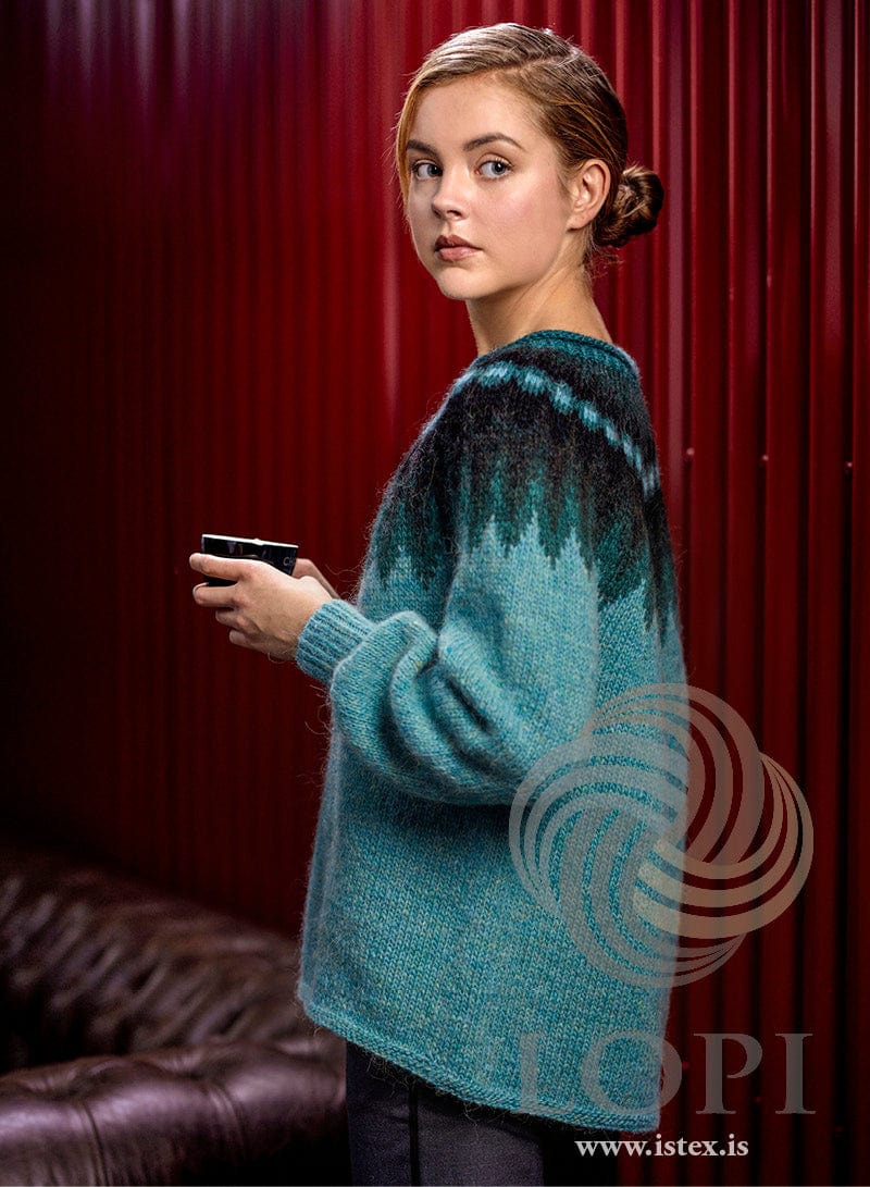 Uppstytta knitting pattern | Léttlopi sweater by Védís Jónsdóttir