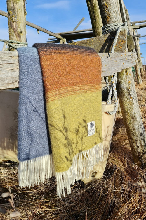 Alafoss Wool Blanket #1050 - Icelandic Landscape Design